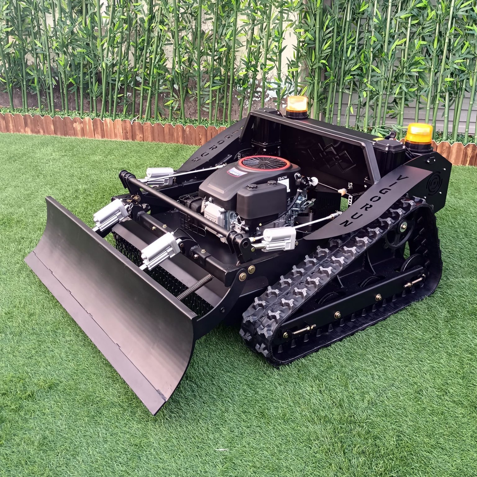 Wireless Radio Control Mowing Robot (VTW550-90 With Pull Start ...