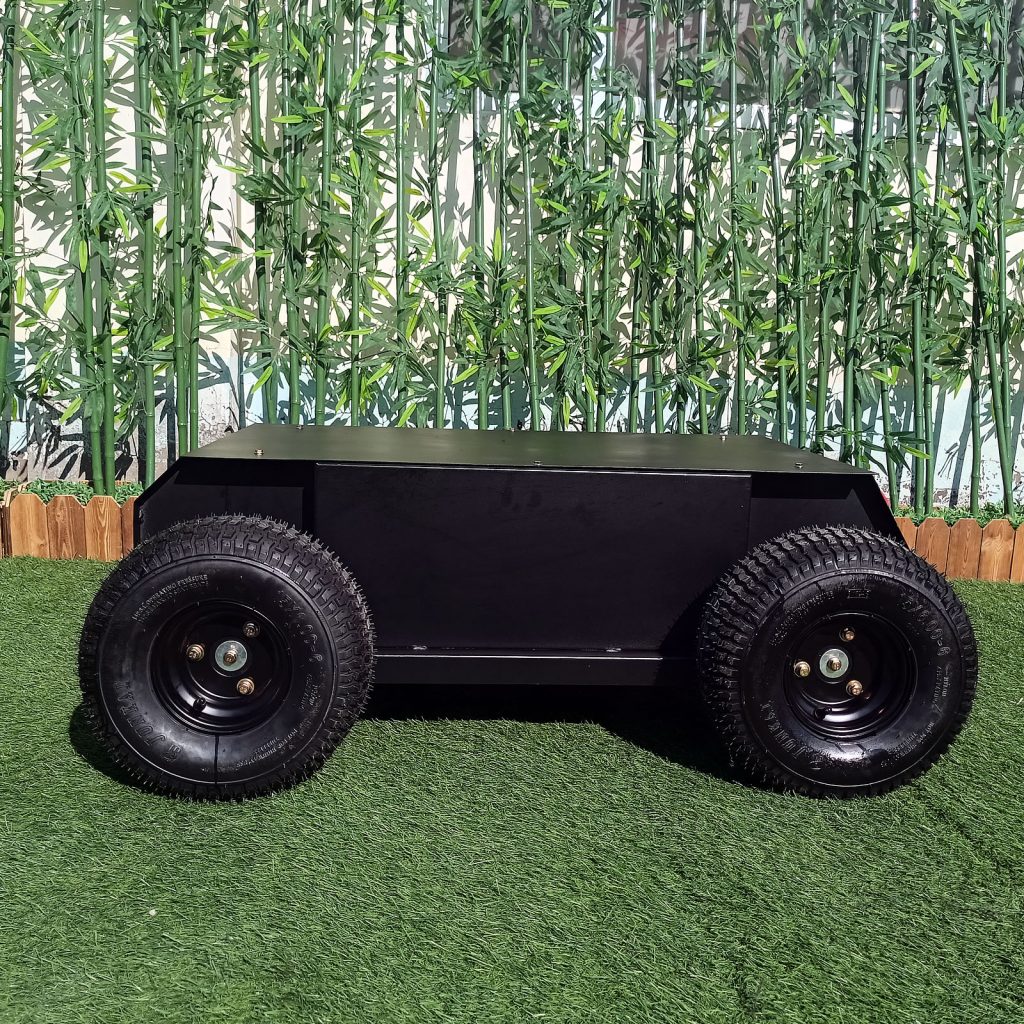 Black Remote Wheeled Chassis Platform With Tubeless Turf Tires (RWC200 ...