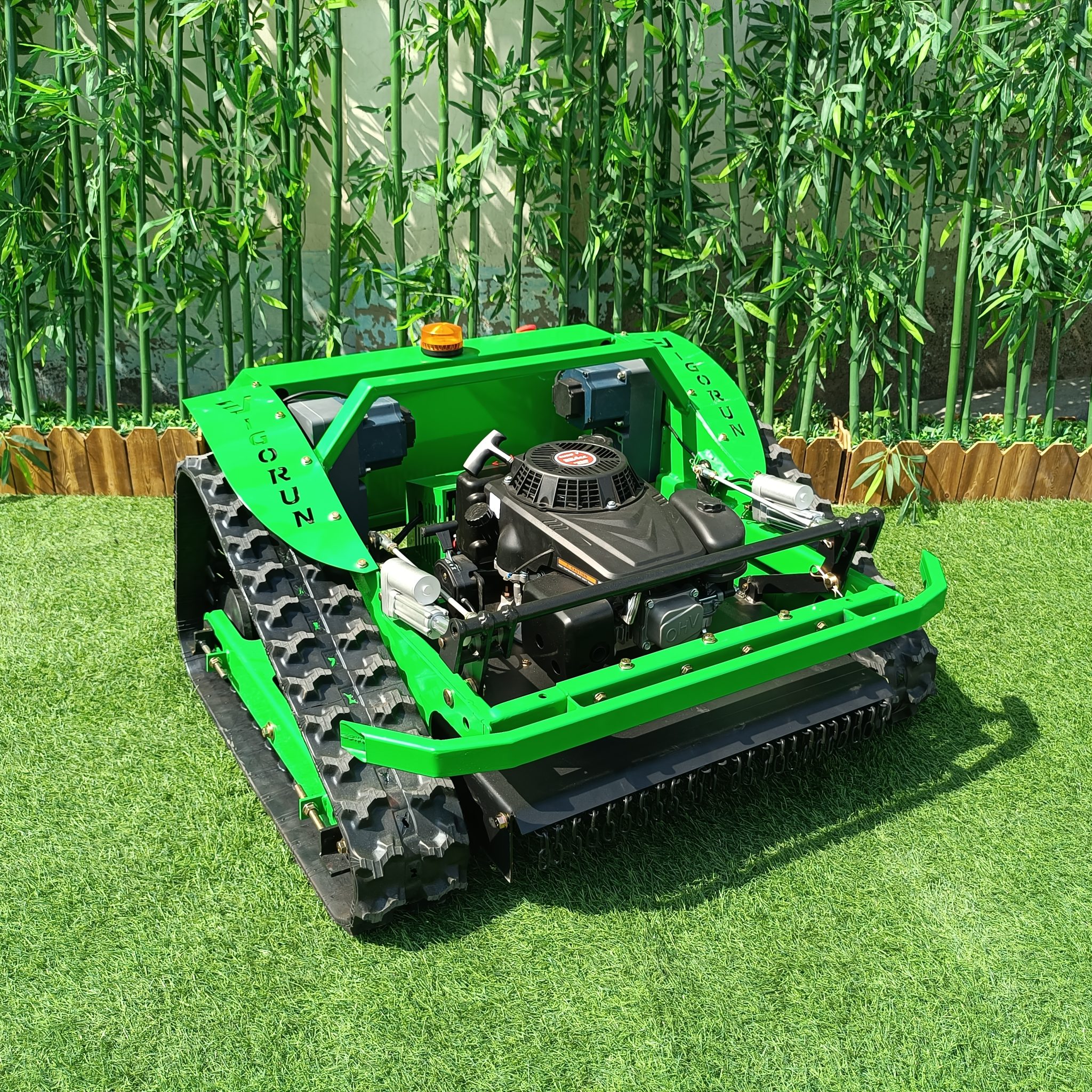 Crawler Remote Controlled Brush Mower (VTLM800 with snow blade ...